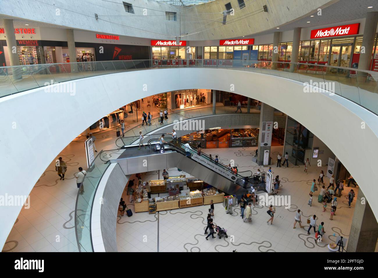 Wien Mitte The Mall, Landstrasser main street, Vienna, Austria Stock ...