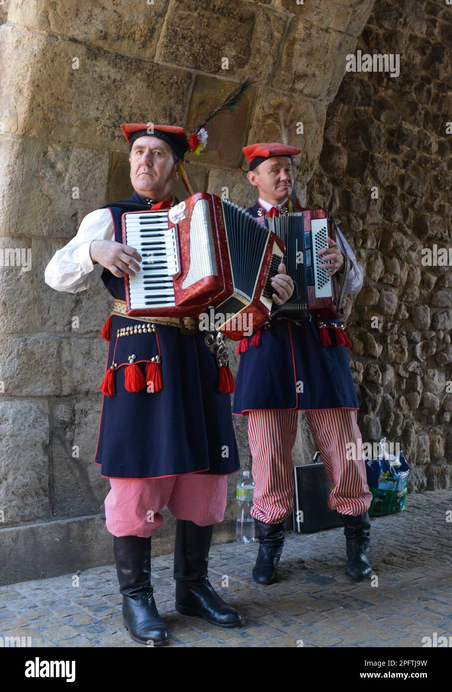 Krakow poland musicians hi-res stock photography and images - Alamy