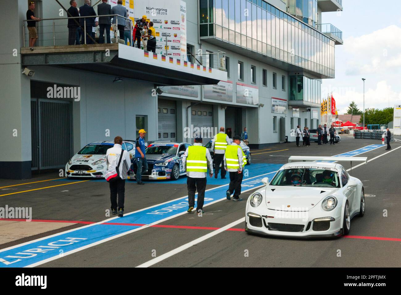 Porsche gt3 race taxi in pit lane hi-res stock photography and images - Alamy