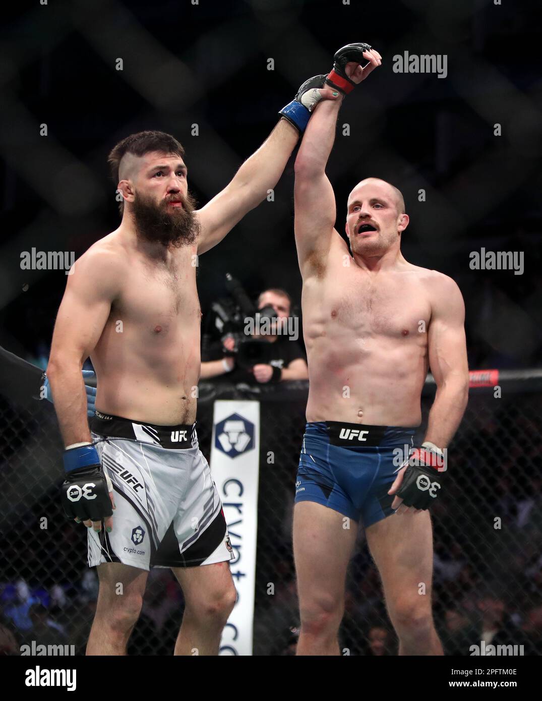 Bryan Barberena (left) congratulates Gunnar Nelson on his win after ...