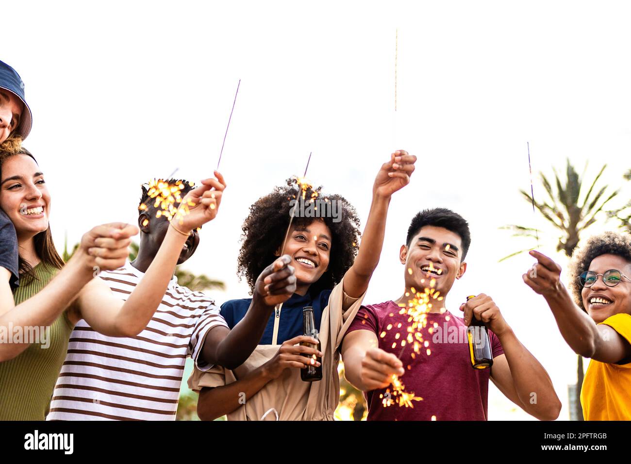 Multiethnic family beach hi-res stock photography and images - Alamy