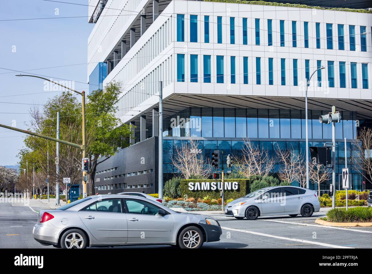 Samsung of America's headquarters in San Jose California Stock Photo ...