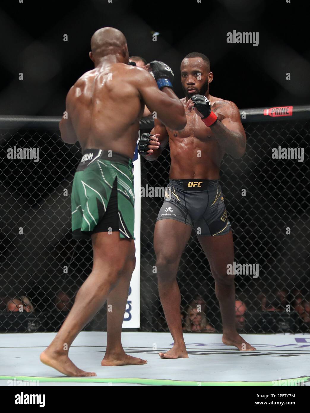 Kamaru hi-res stock photography and images - Alamy