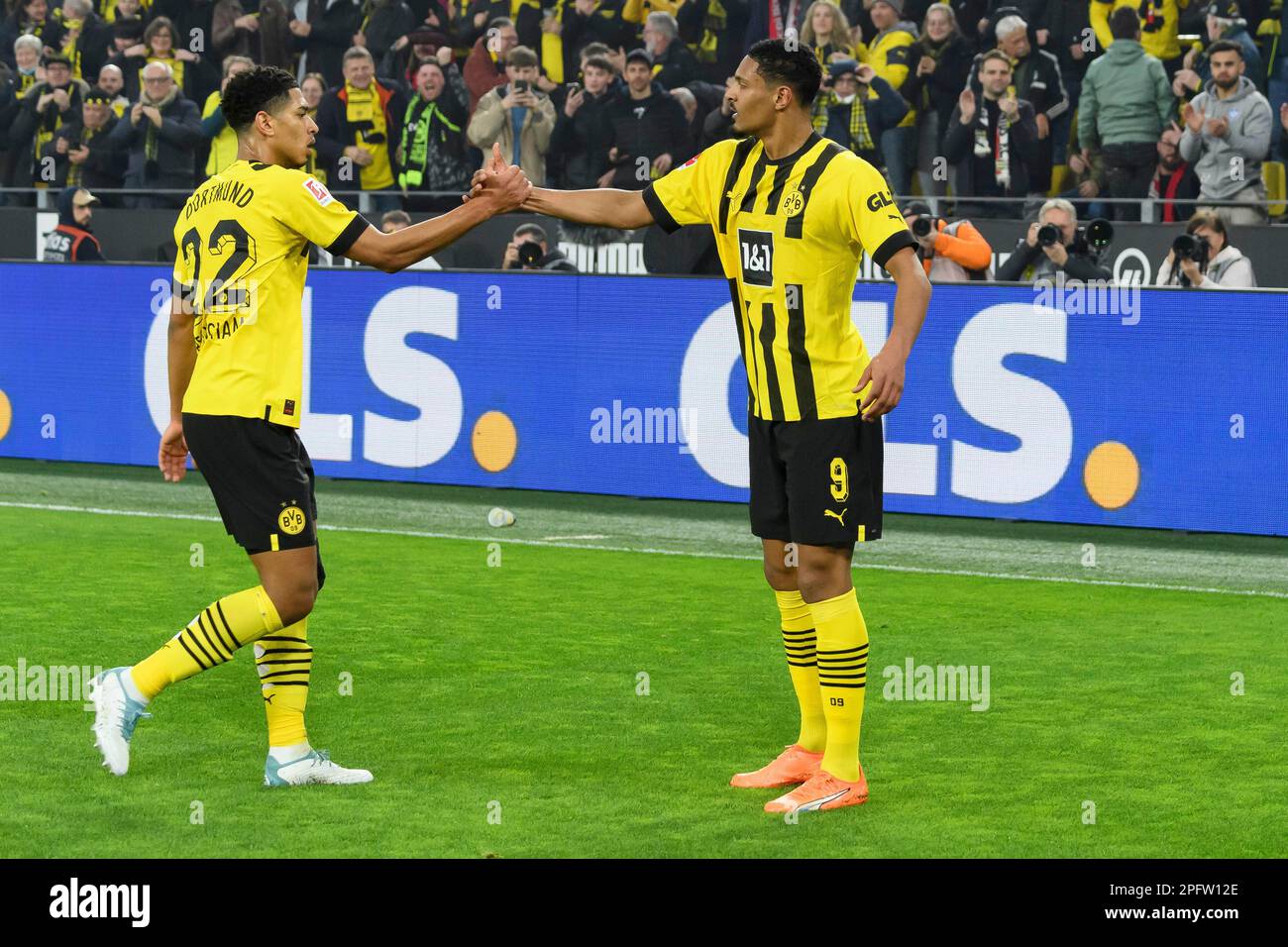 Germany. 18th Mar, 2023. Goal scorer Sebastien HALLER (l., DO) cheers ...