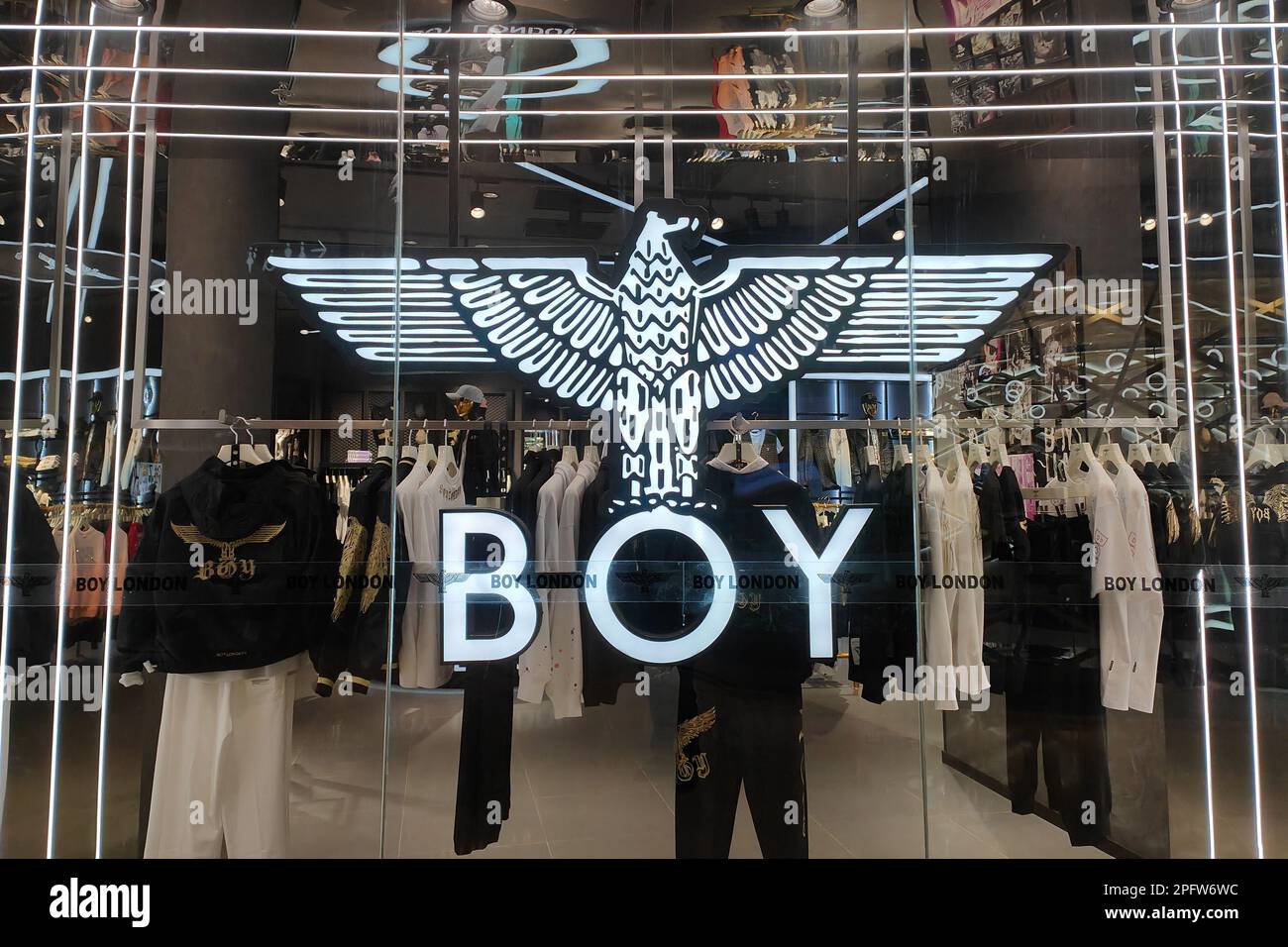 boys-london-clothing-boy-london-official-site-uzojs