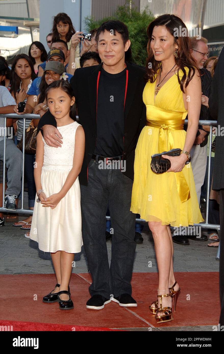 Jet Li with daughter Jane and Michelle Yeoh - Mummy - Tomb Of The ...