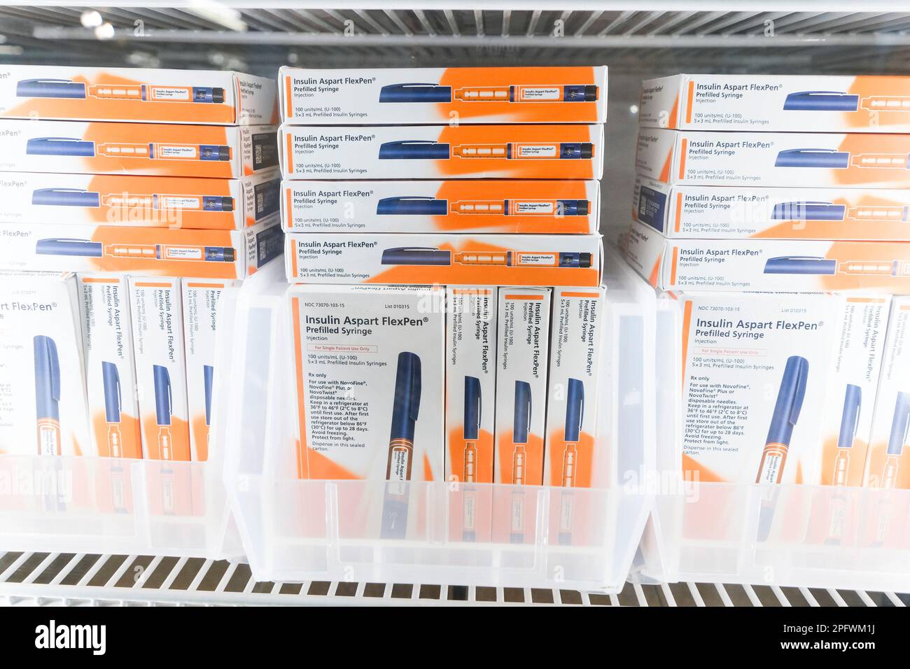 Kaiser permanente warehouse hi-res stock photography and images - Alamy