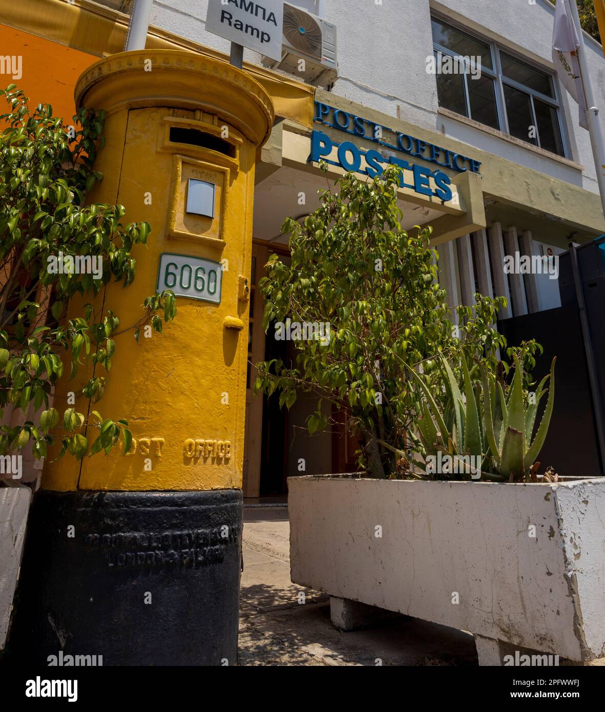 Tra 642 hi-res stock photography and images - Alamy