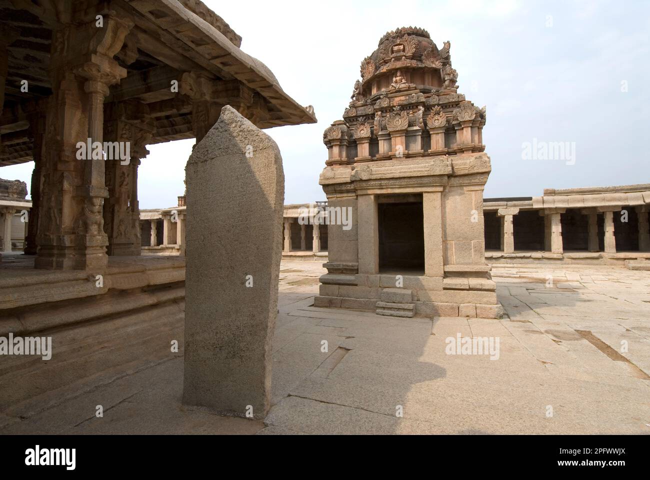 Acomplex hi-res stock photography and images - Alamy