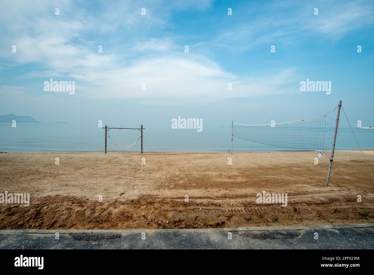Horizontal line of the beach, in Pattaya, Thailand Stock Photo - Alamy