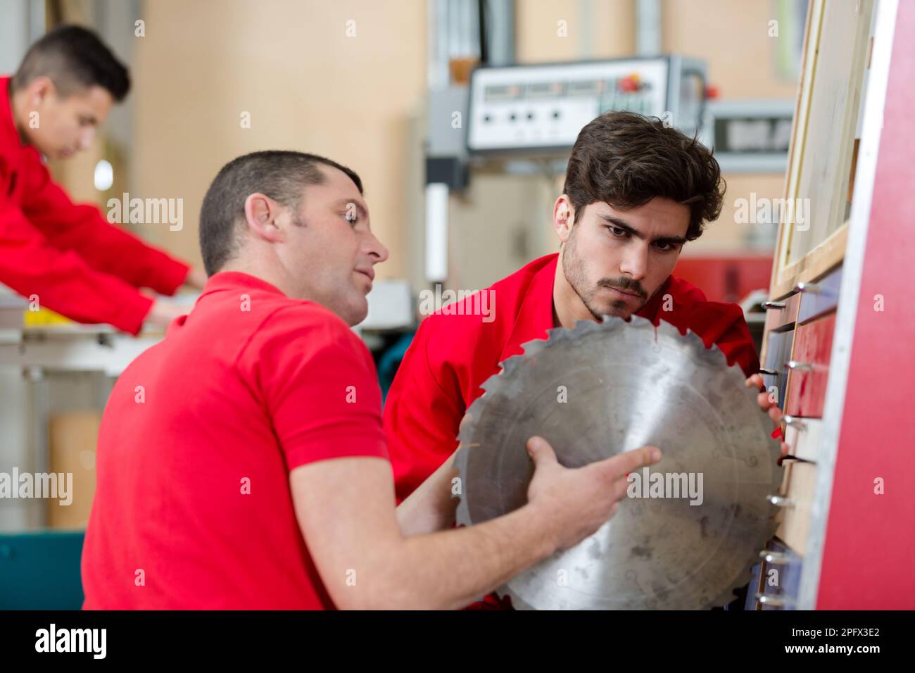 Jagged blade hi-res stock photography and images - Alamy