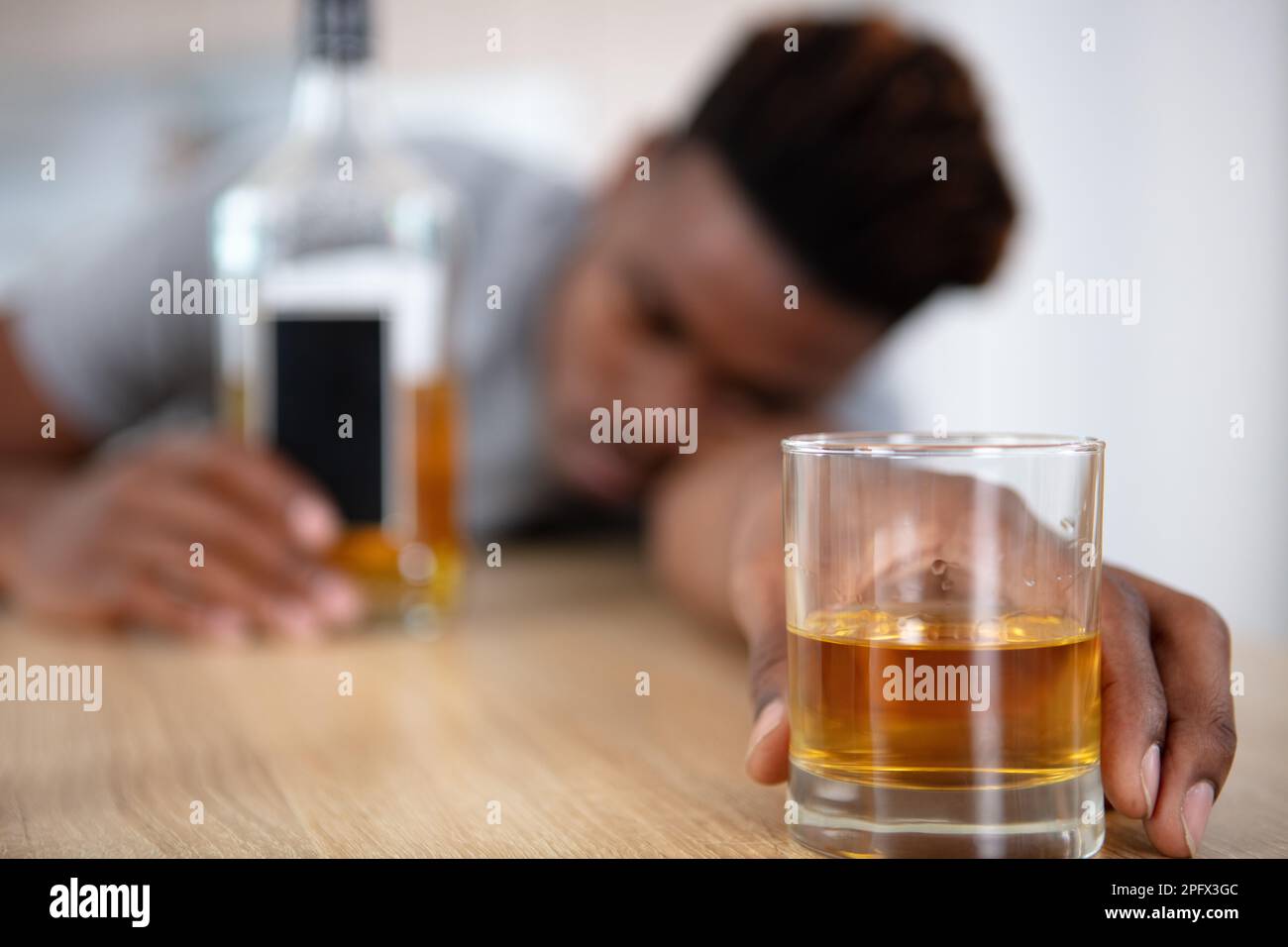 Intoxicated man hi-res stock photography and images - Alamy