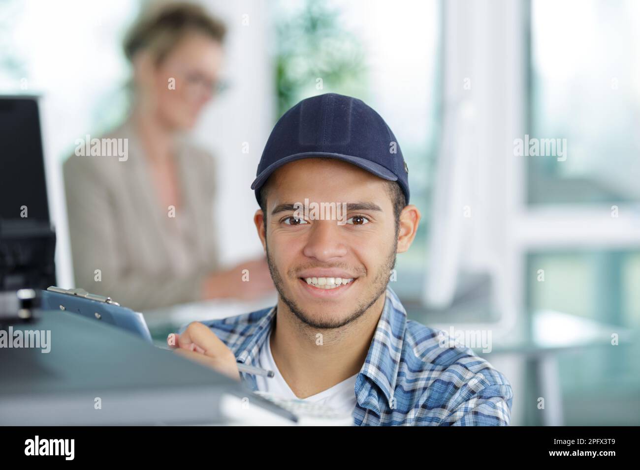 Fast fixing hi-res stock photography and images - Alamy