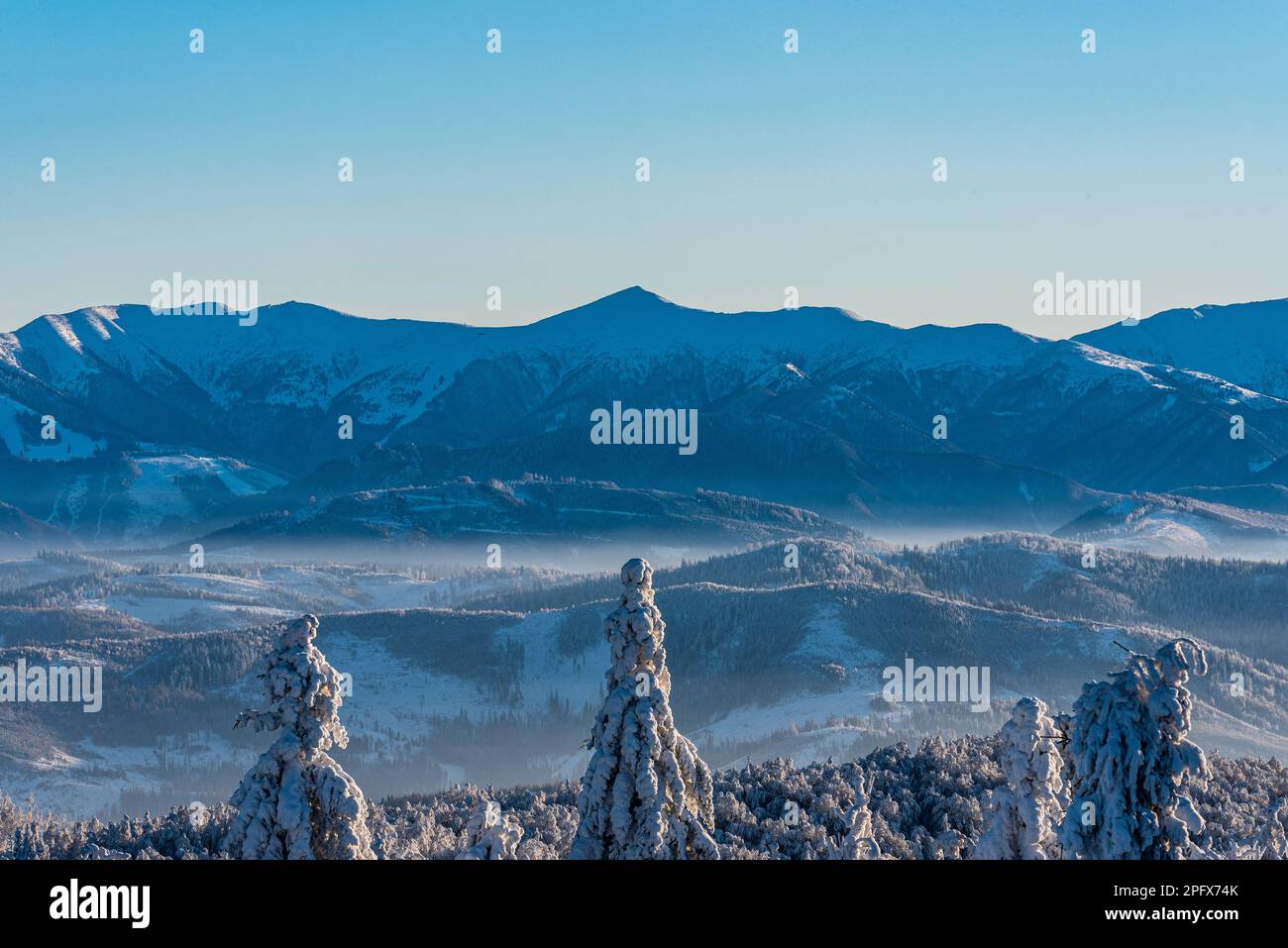 Poludnovy grun, Steny, Hromove, Chleb and Velky Krivan hills in winter ...
