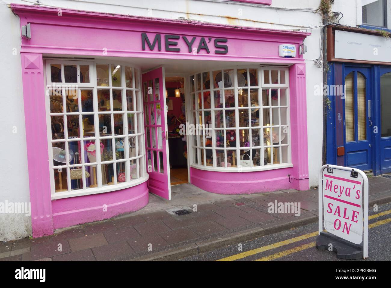 Meyas shop hi-res stock photography and images - Alamy