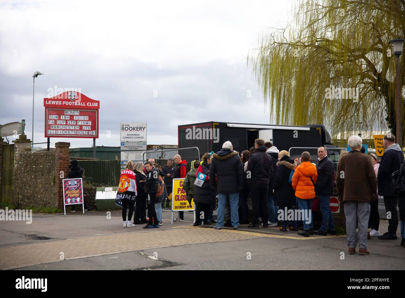 Lewes, UK. 19th Mar, 2023. Lewes, England, March 19th 2023: Fans queue ...