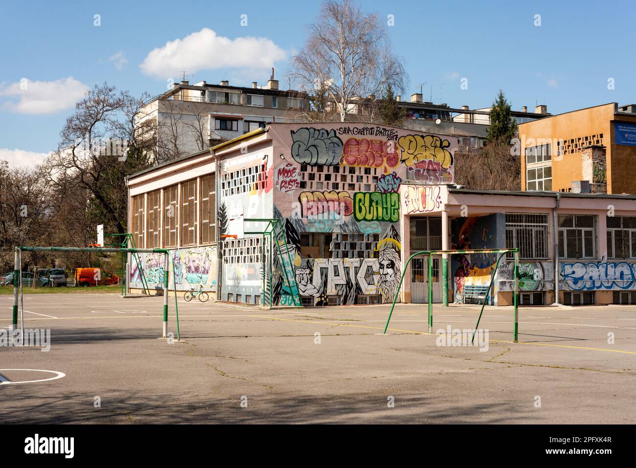 Graffiti paintings in school yard hi-res stock photography and images ...