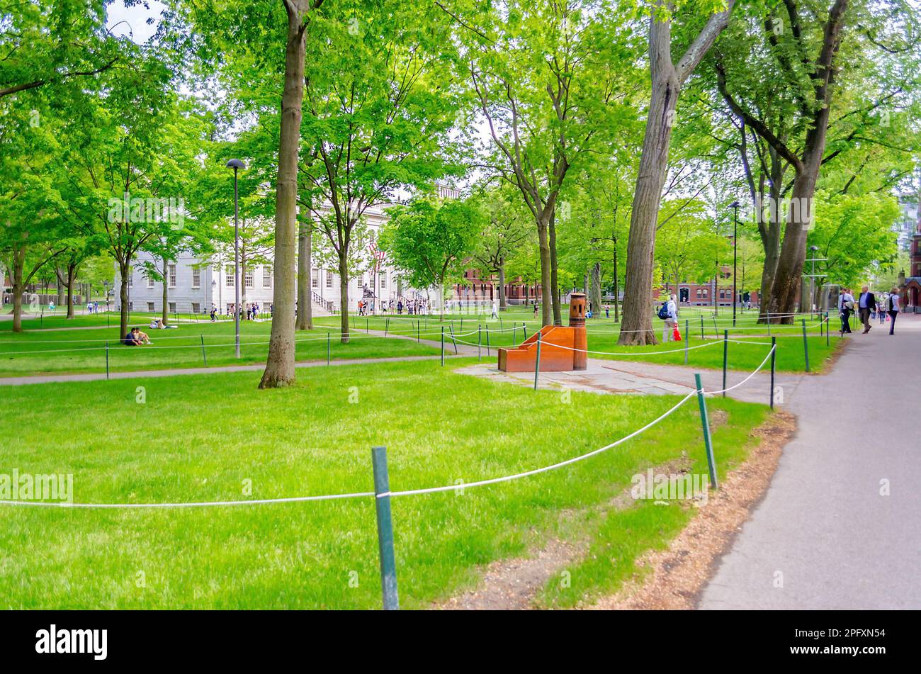 Inside the legendary Harvard University Campus in Cambridge, USA Stock ...