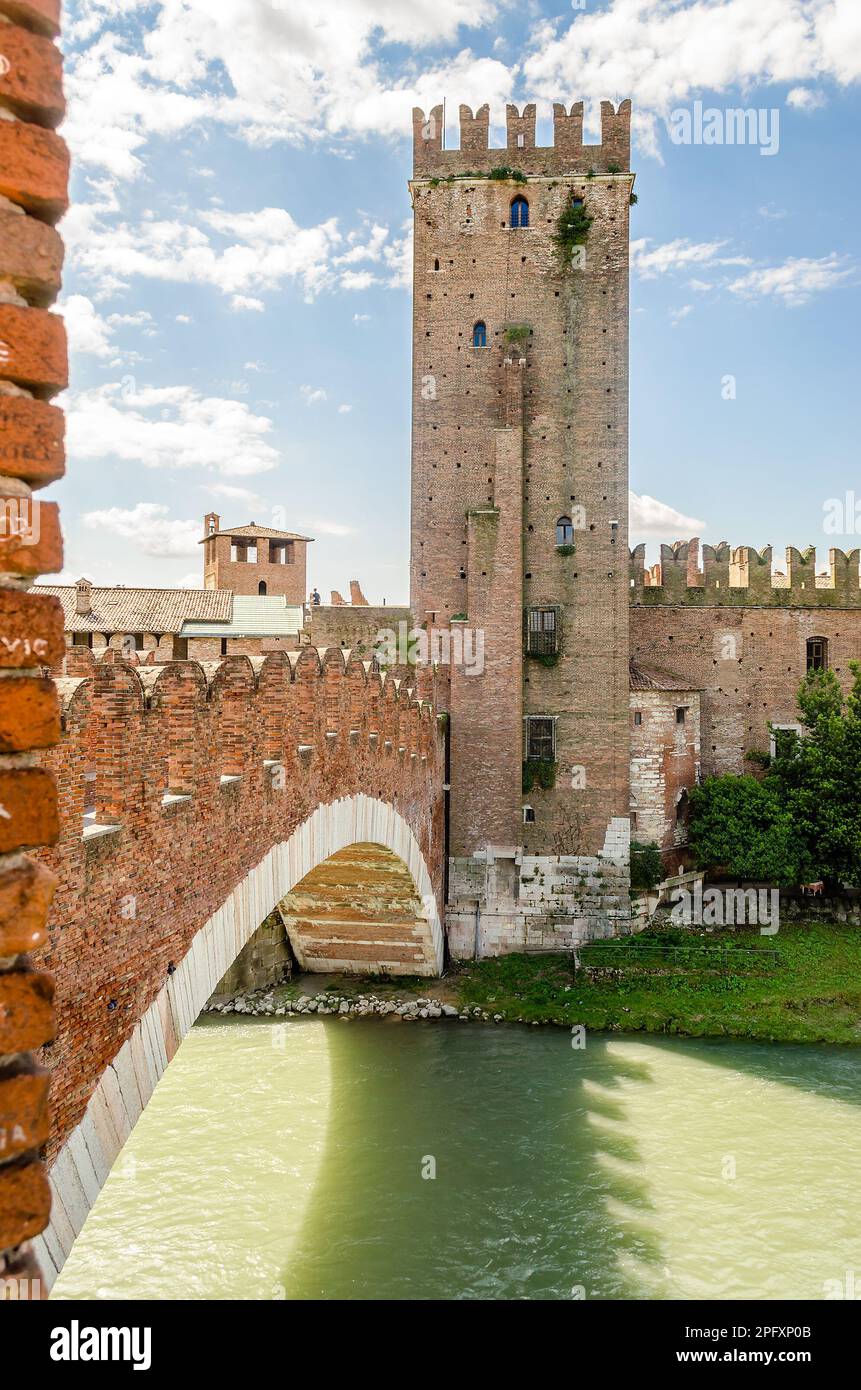 Castelvecchio Bridge, aka Scaliger Bridge, iconic landmark in Verona ...