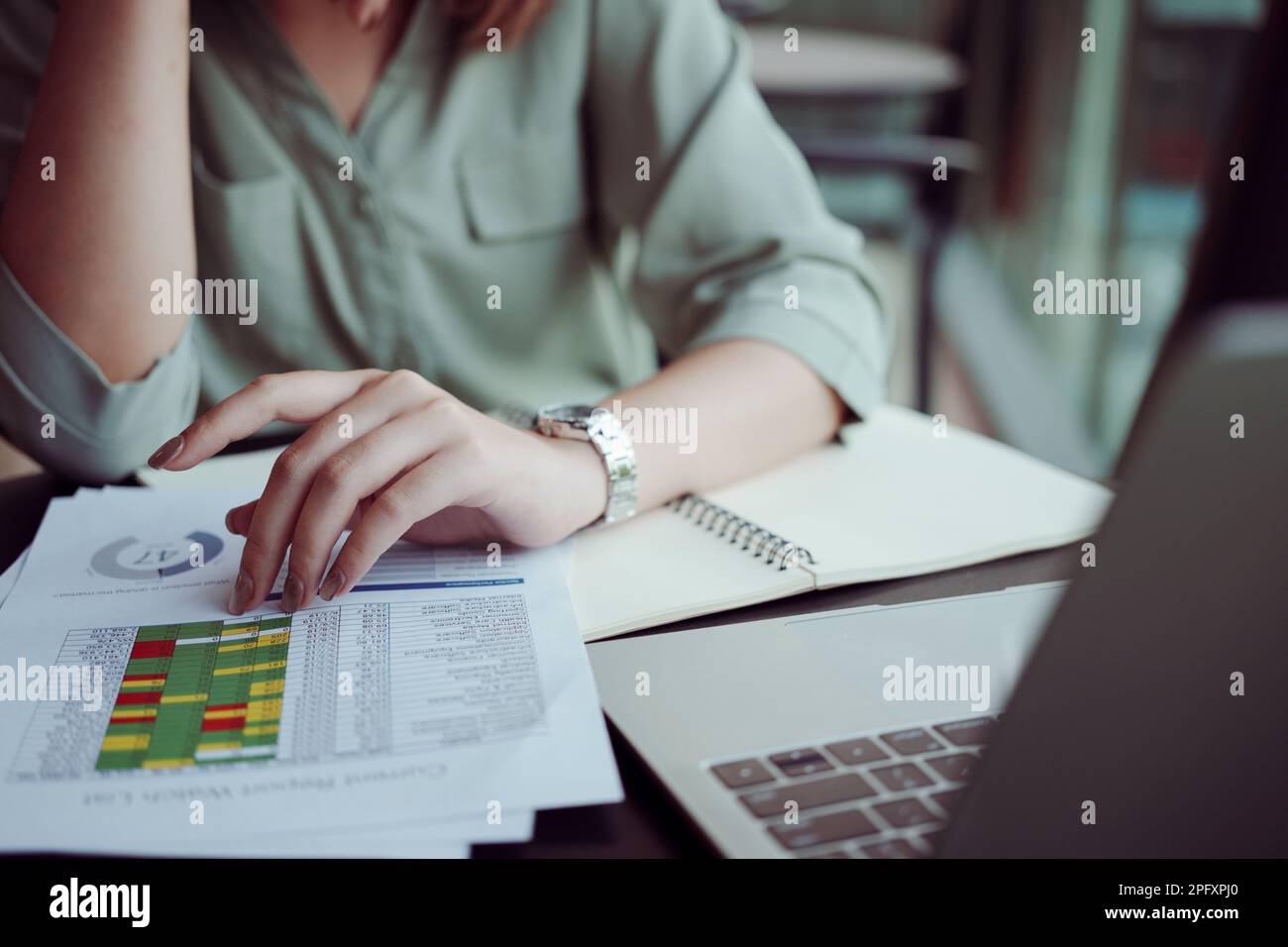 Close up female marketing manager hi-res stock photography and images ...