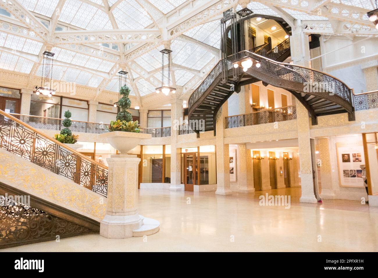Lighted interior of lobby of Rookery Building, Chicago, showing grand ...