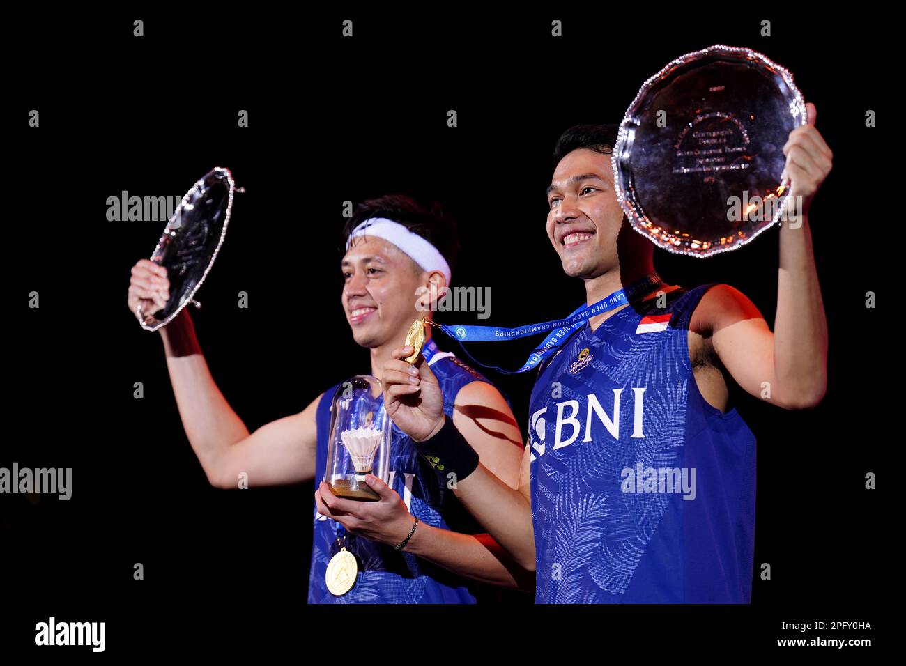 Indonesia's Fajar Alfian and Muhammad Rian Ardianto (left) celebrate ...