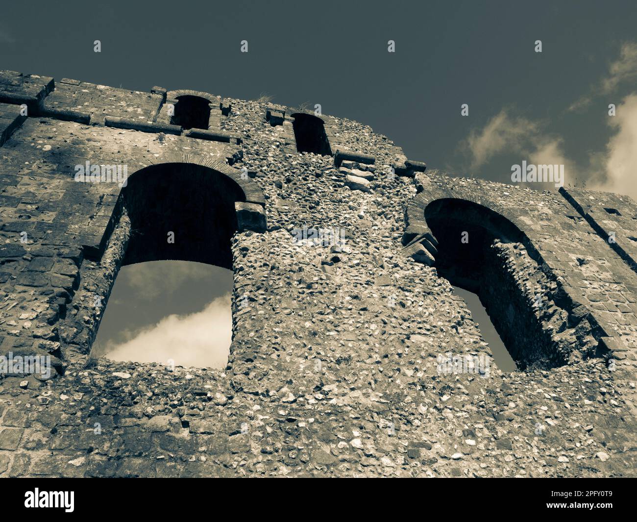 Ruined church building ruins hi-res stock photography and images - Alamy