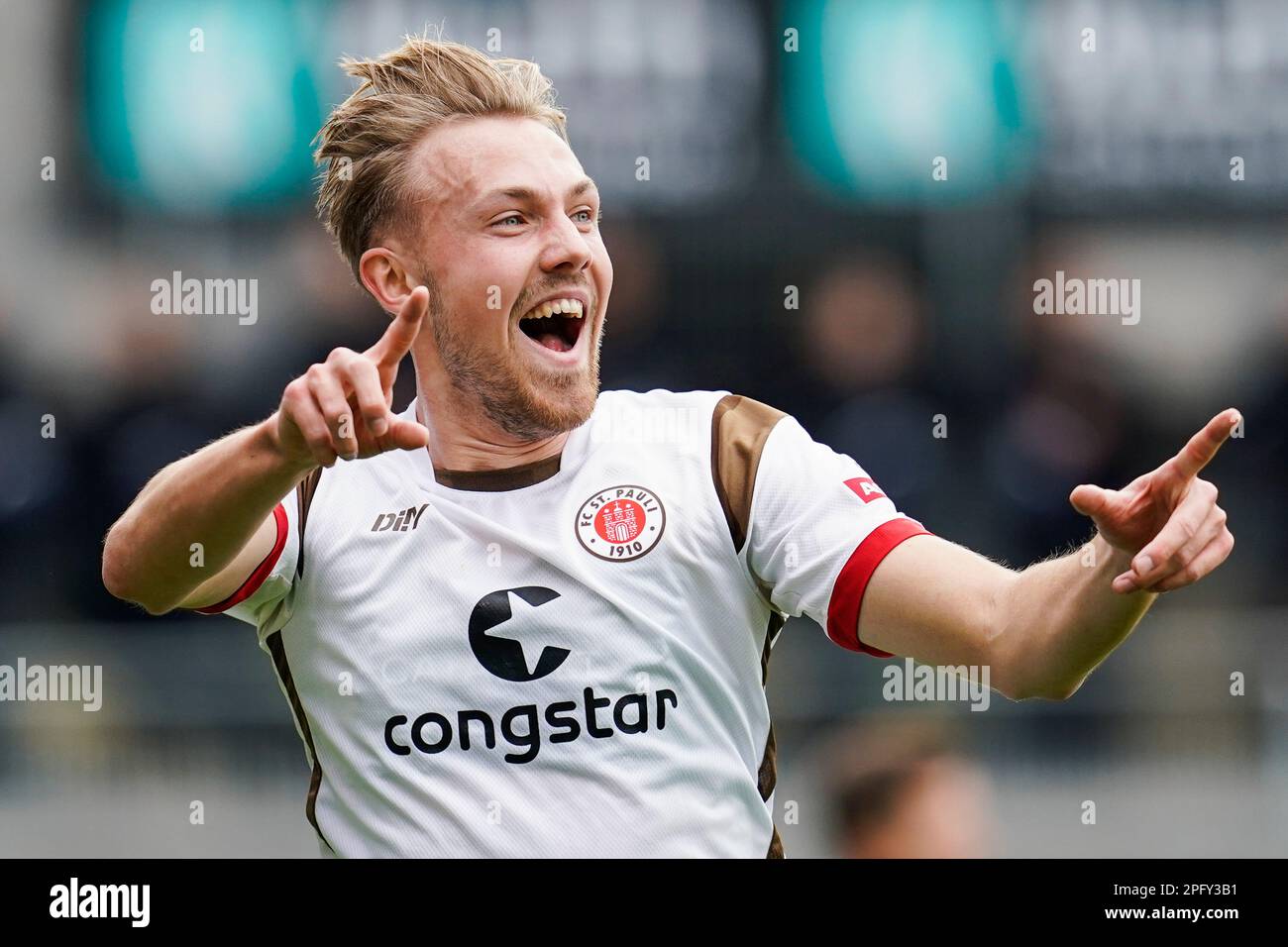 Sandhausen, Germany. 19th Mar, 2023. Soccer: 2nd Bundesliga, SV ...