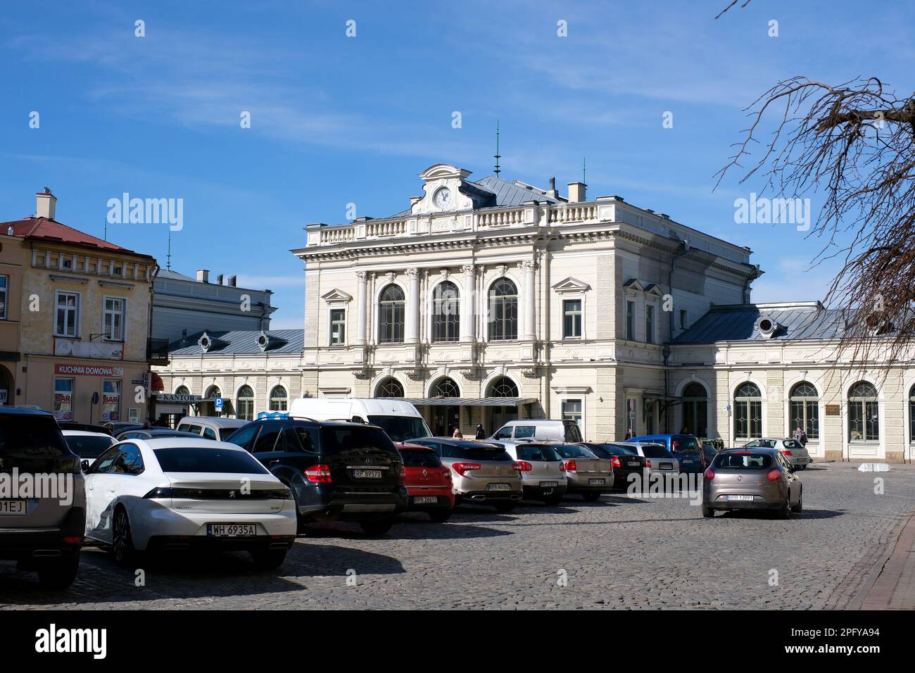 Railway Station Przemysl Glowny Stacja life in the city people cars ...