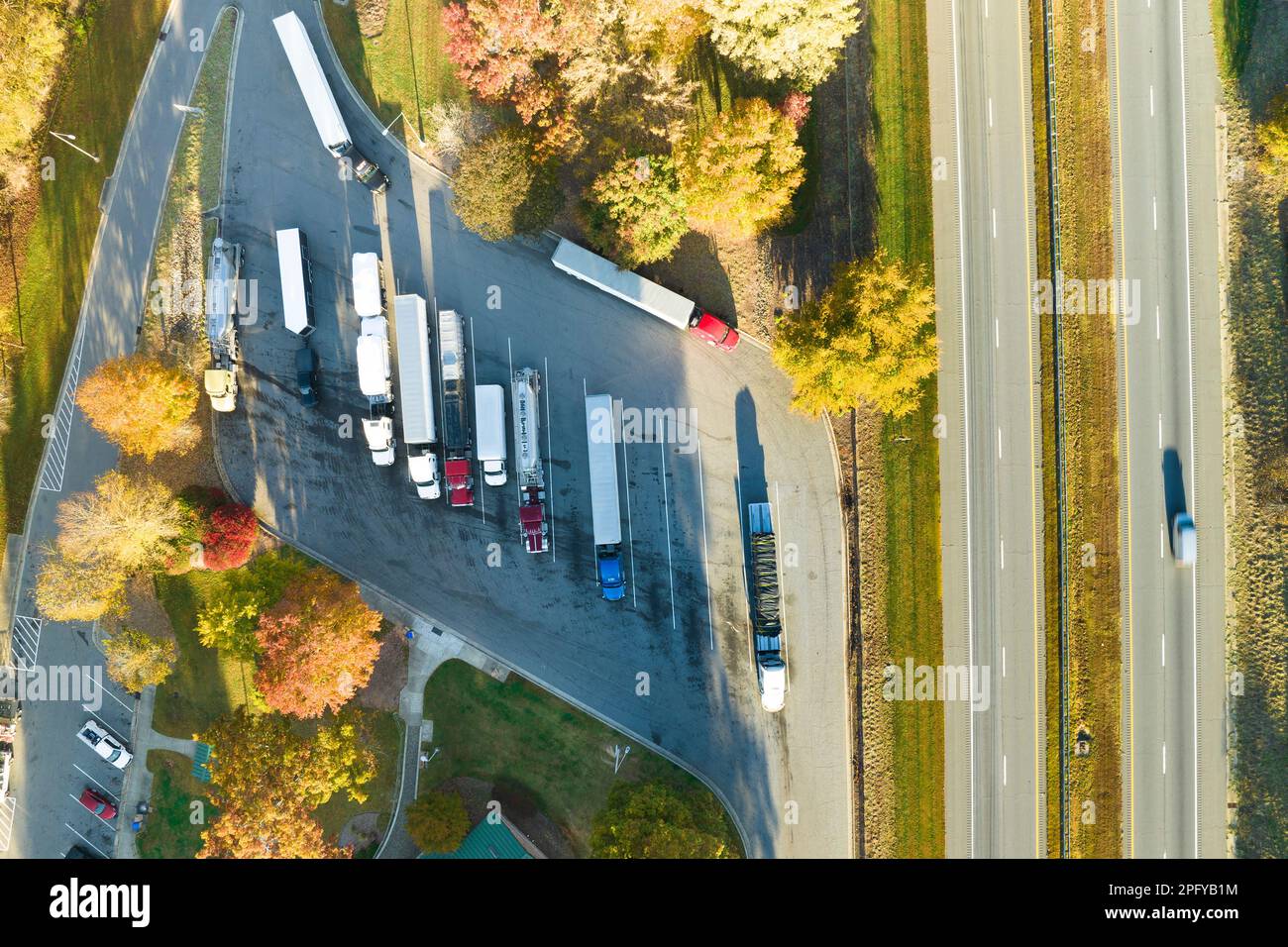 Roadside truck stop hi-res stock photography and images - Alamy