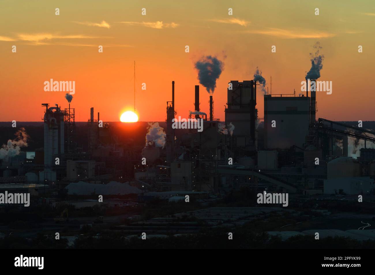 Gas rising producing hi-res stock photography and images - Alamy