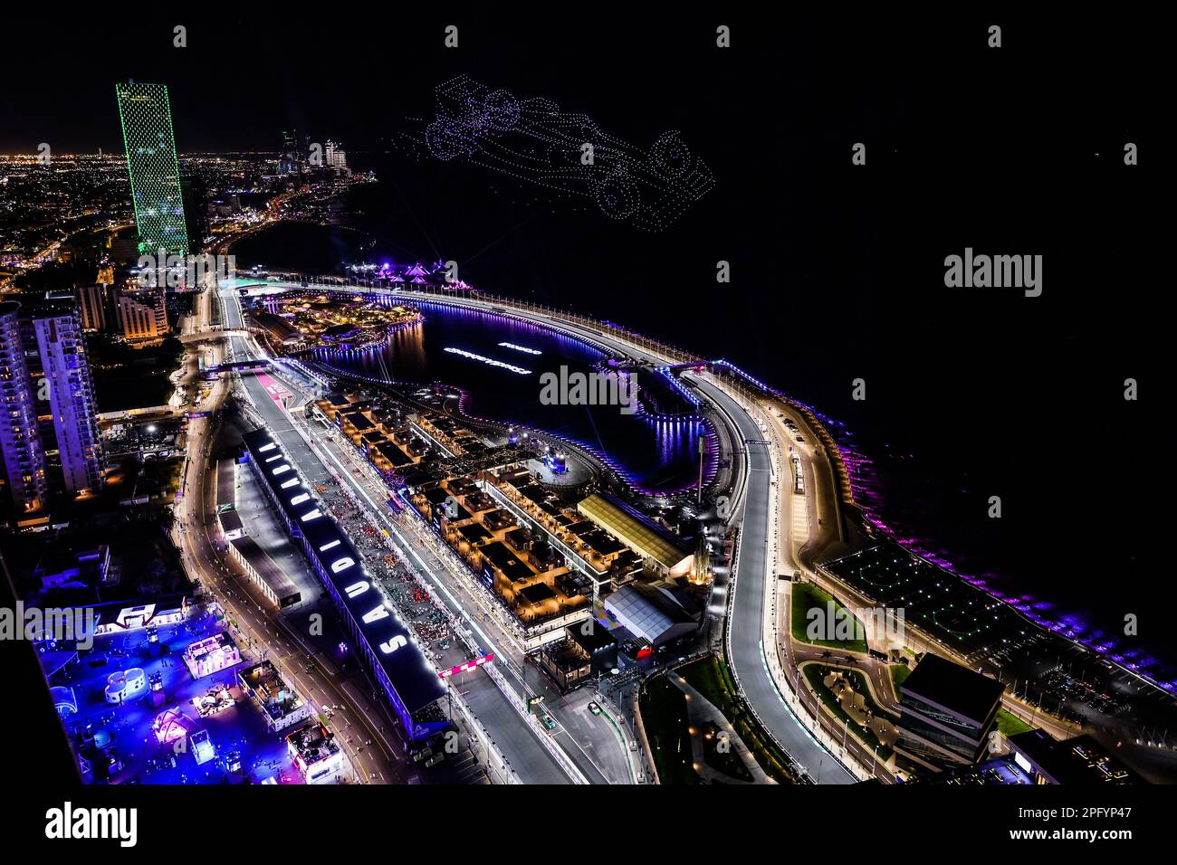 Drone show over the starting grid seen from the sky during the Formula ...