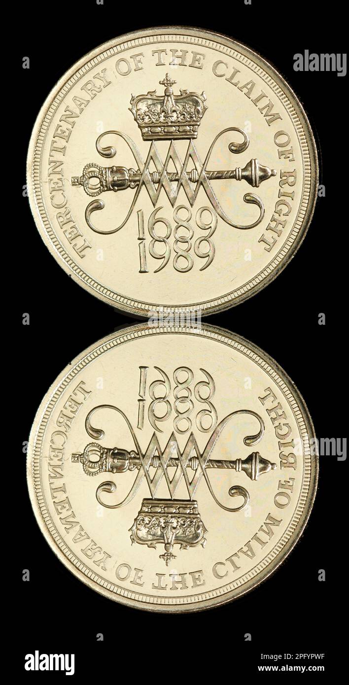 Reverse side of a 1989 £2 coin to commemorate 300th anniversary of the ...