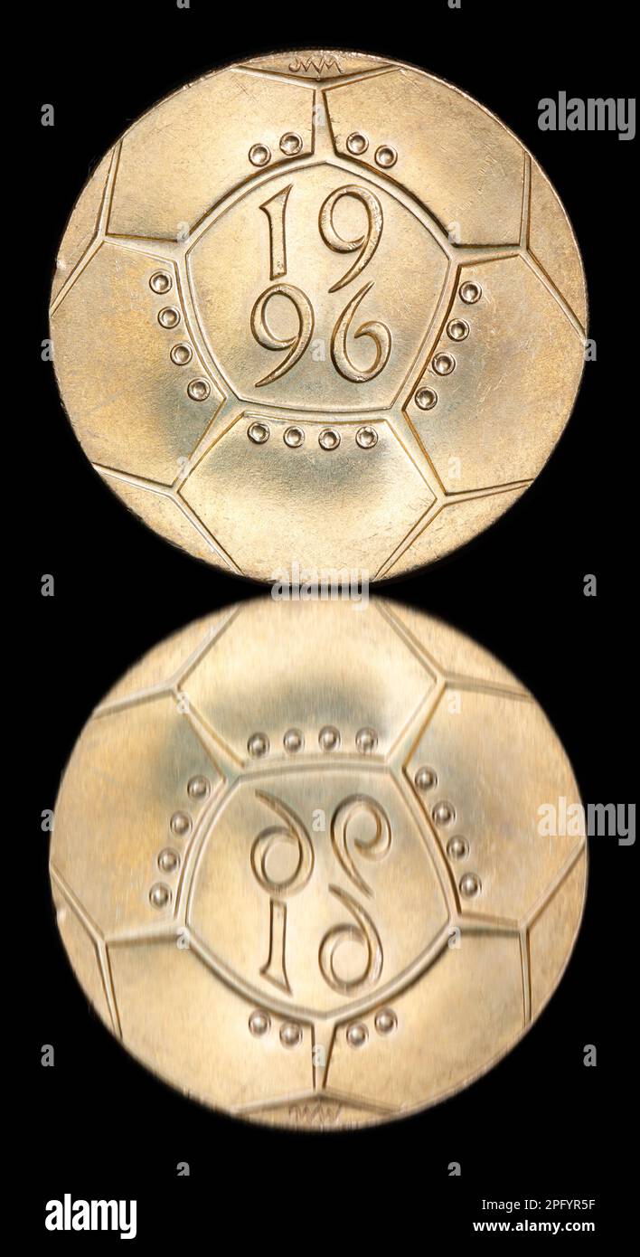 Reverse side of a 1996 £2 coin to commemorate the 10th European ...