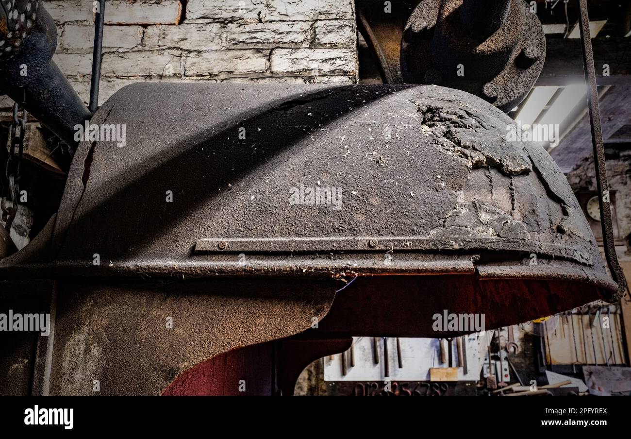 Cracked hood hi-res stock photography and images - Alamy
