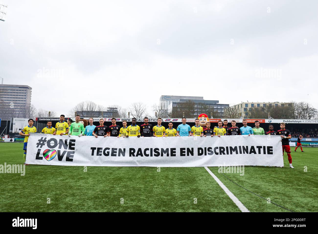 19-03-2023: Sport: Excelsior vs Cambuur ROTTERDAM, NETHERLANDS - MARCH ...