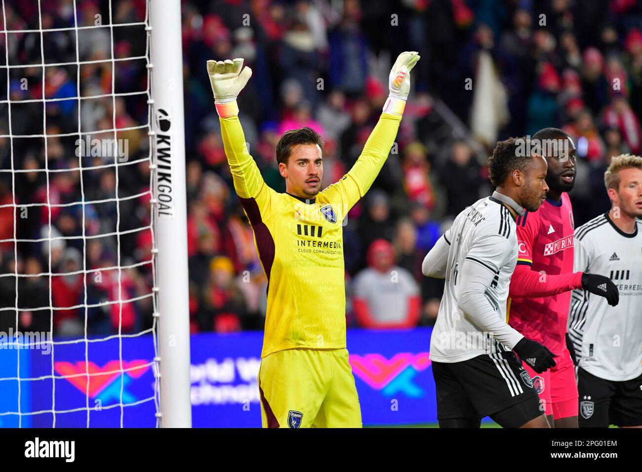 St. Louis, USA. 18th Mar, 2023. San Jose Earthquakes goalkeeper JT ...
