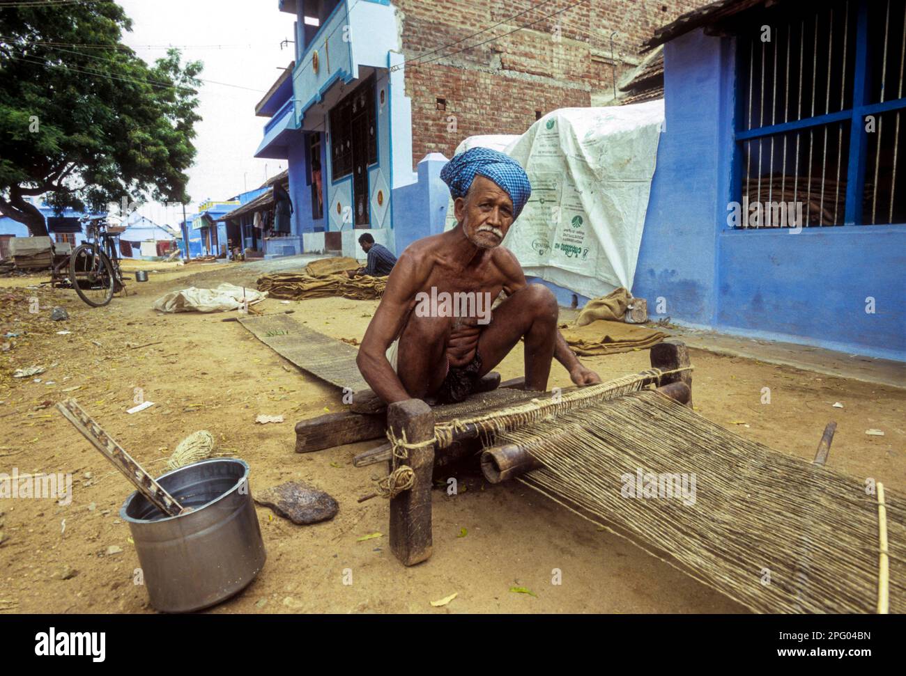 Jute handmade crafts hi-res stock photography and images - Alamy