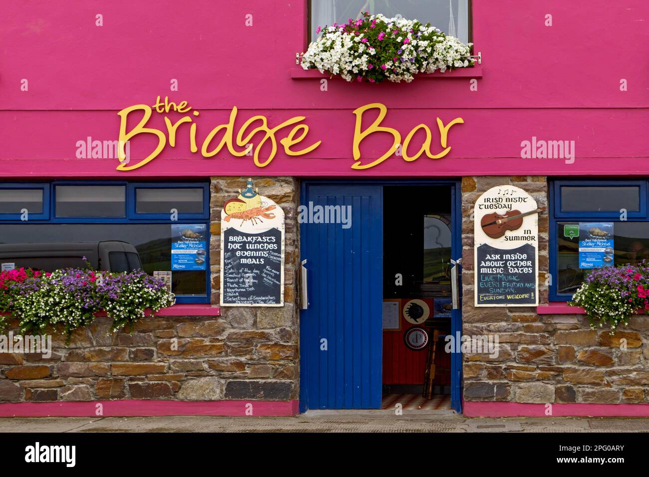 The Bridge Bar Stock Photo - Alamy