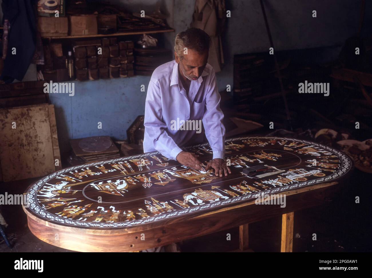 Man making inlay work, Mysore, Karnataka, India Stock Photo - Alamy