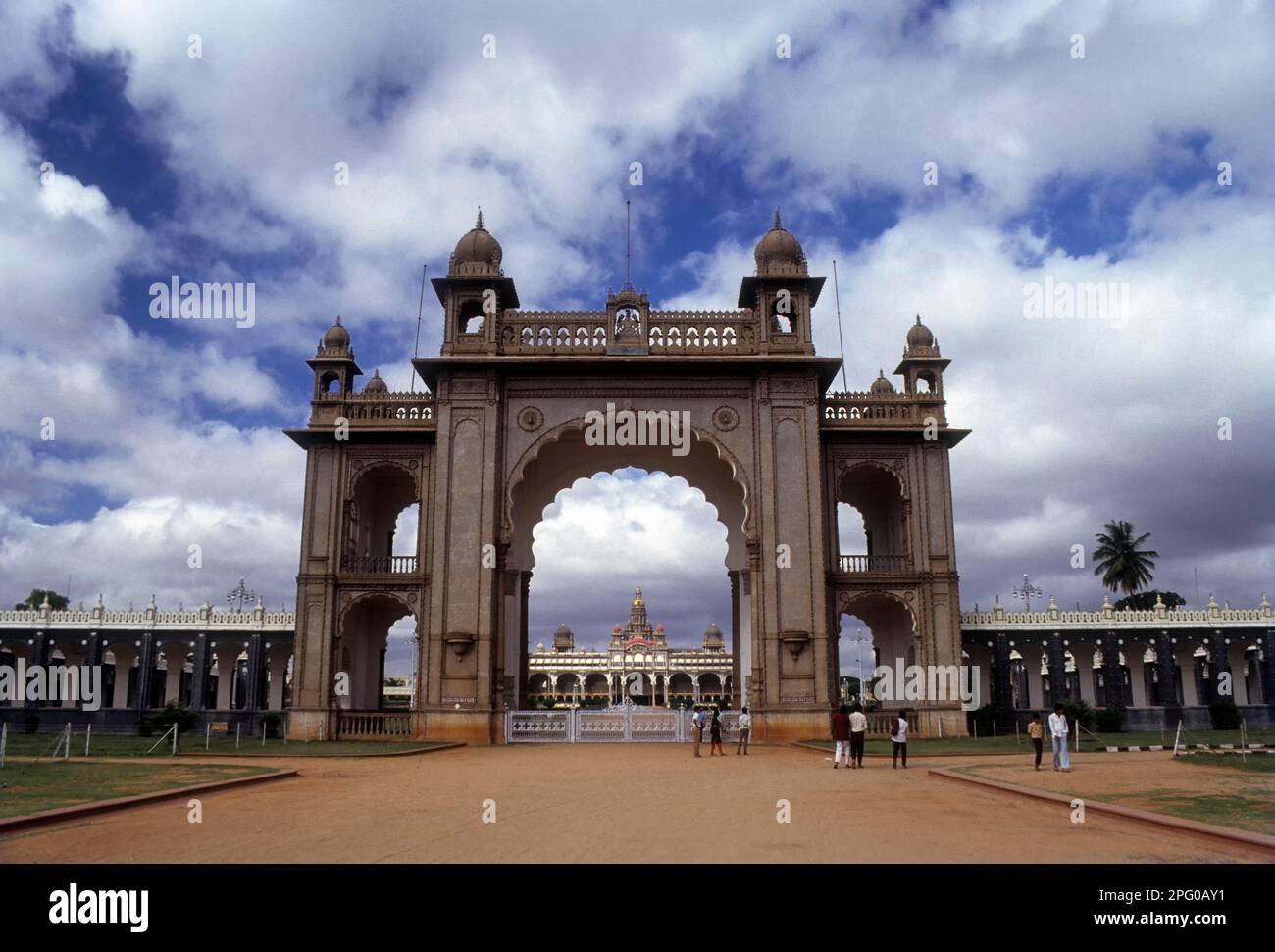Mysore palace entrance gate hi-res stock photography and images - Alamy