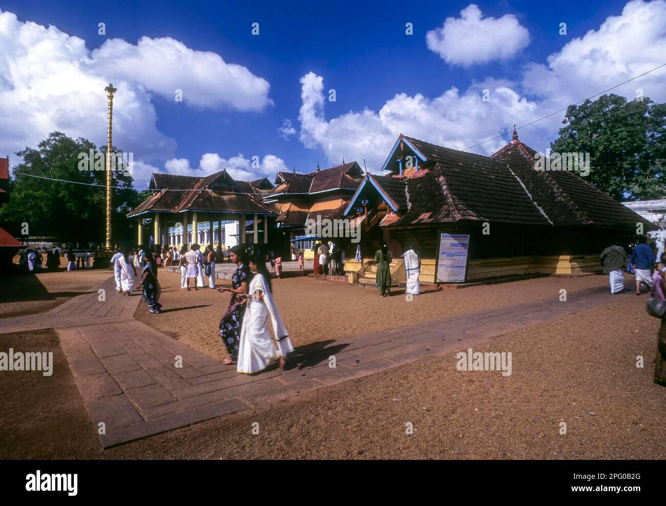 Ettumanoor Mahadeva temple in Kerala, South India, India, Asia Stock ...