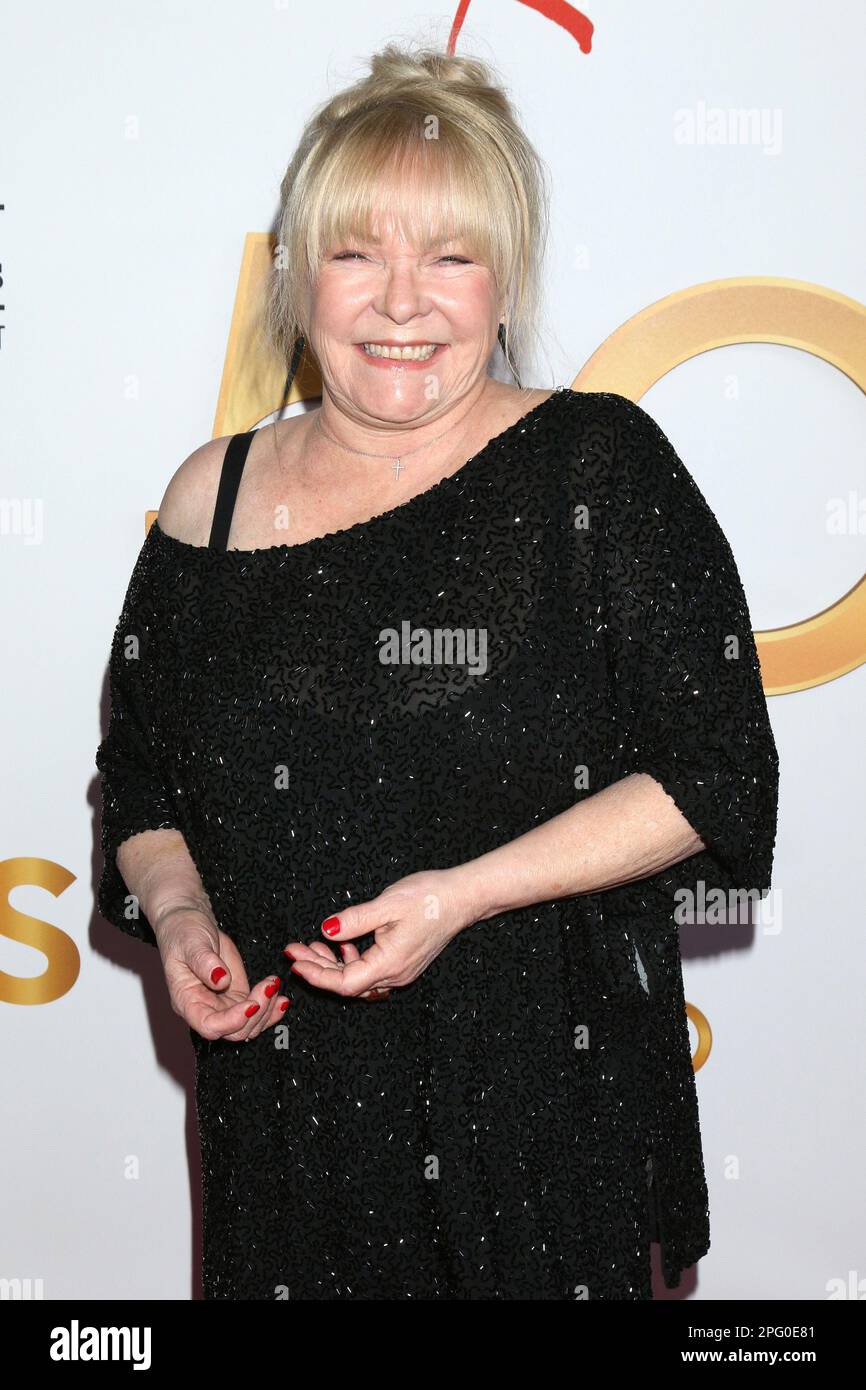 LOS ANGELES - MAR 17: Patty Weaver at the 50th Anniversary of The Young ...