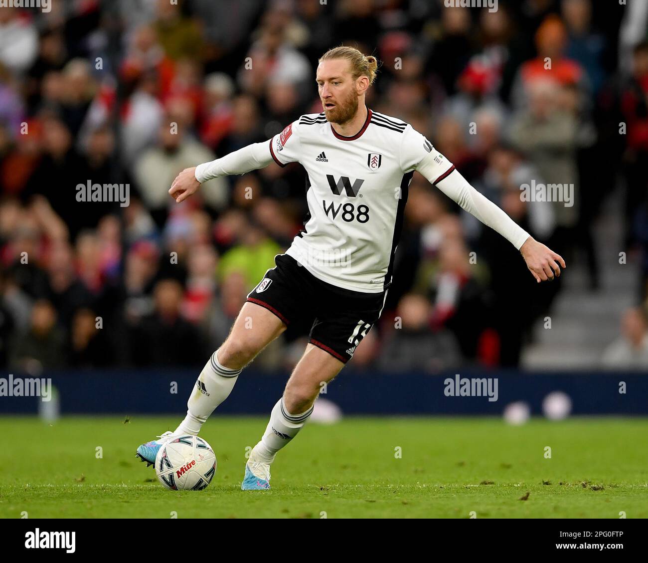 Old fulham football club hi-res stock photography and images - Alamy