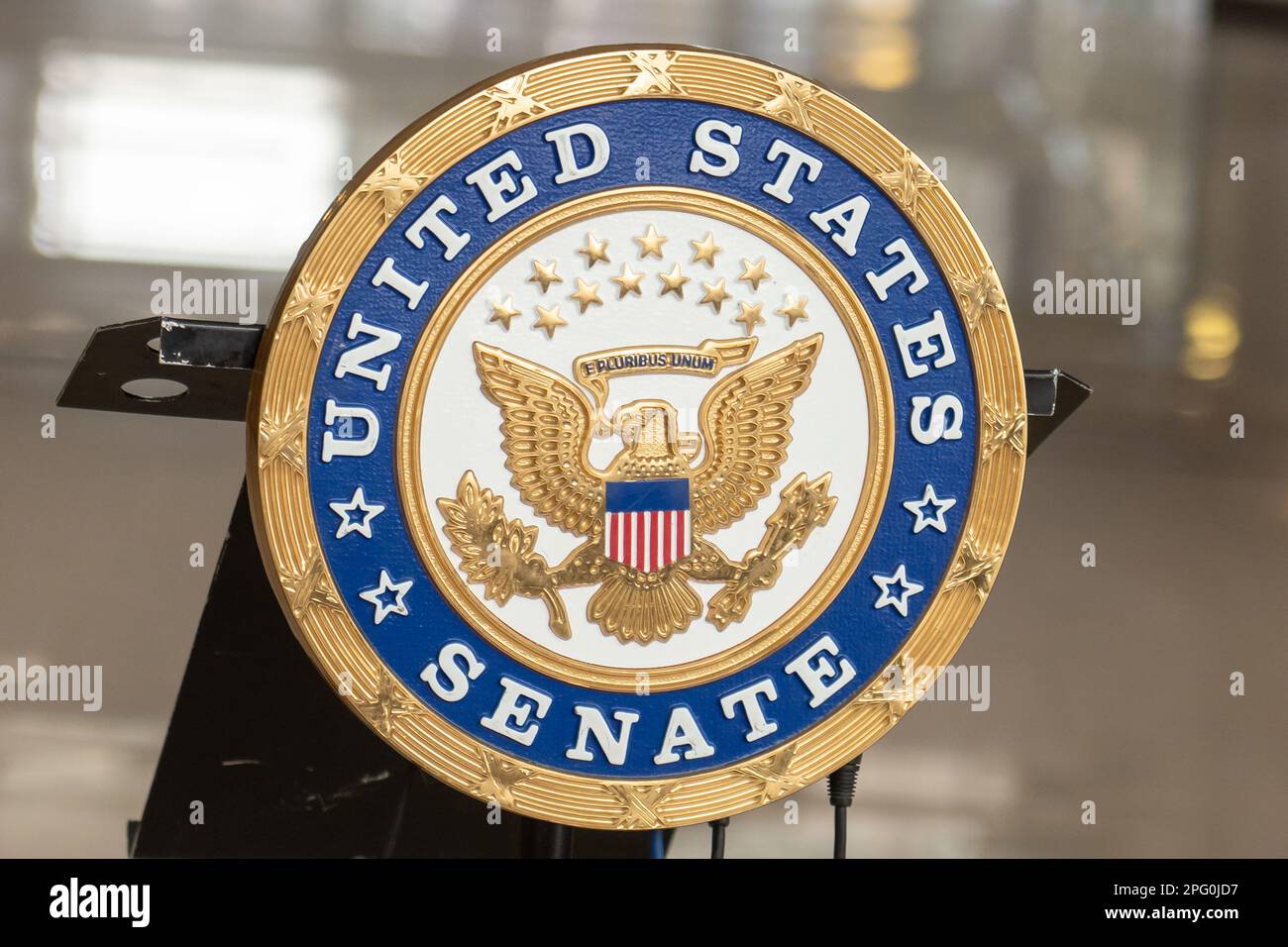 Senate logo hi-res stock photography and images - Alamy