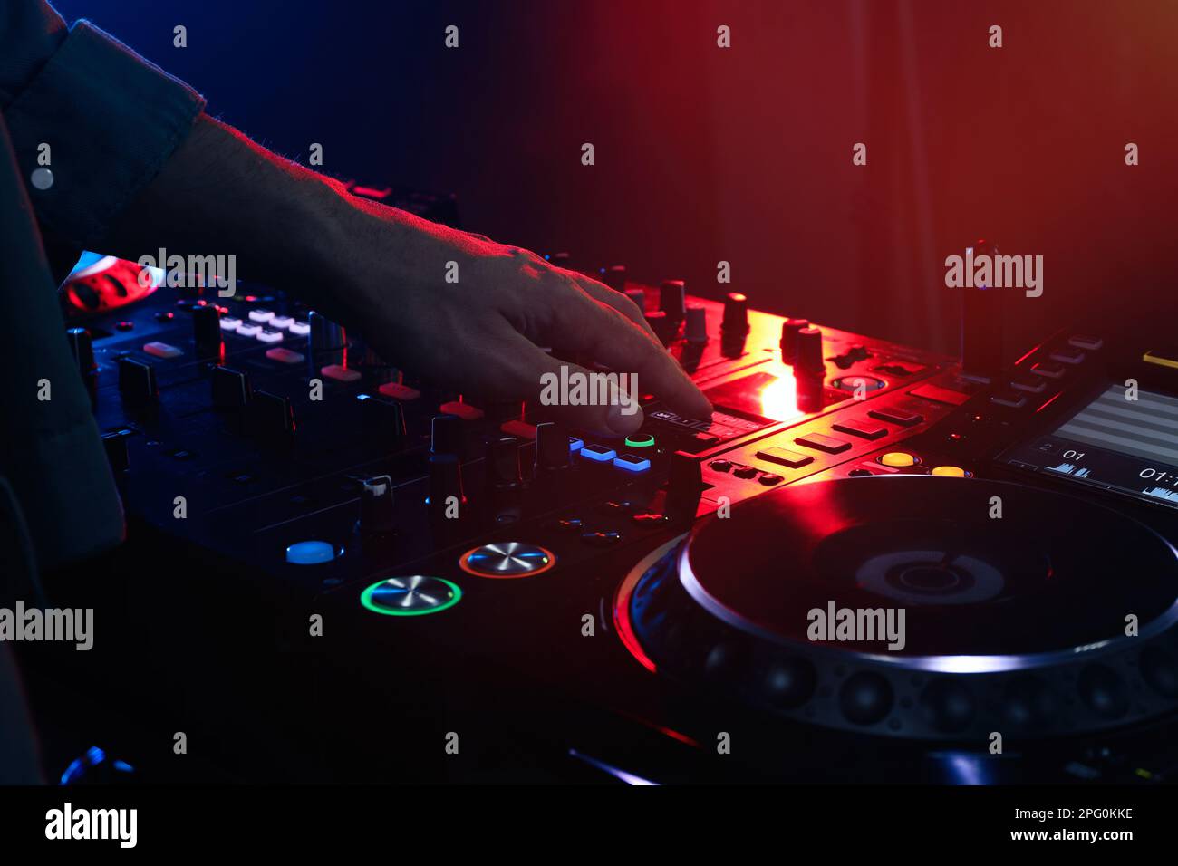 Dj setup for event hi-res stock photography and images - Alamy