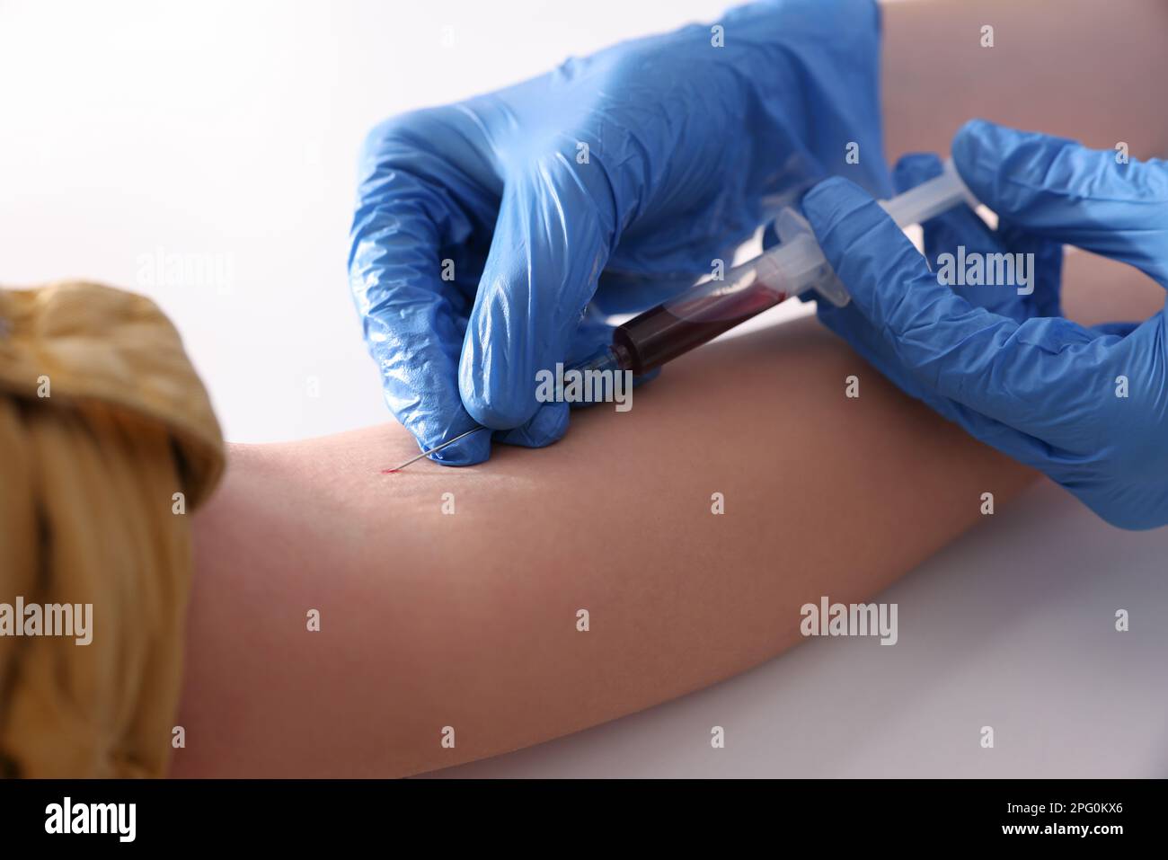 Syringe hospital tool test hi-res stock photography and images - Alamy