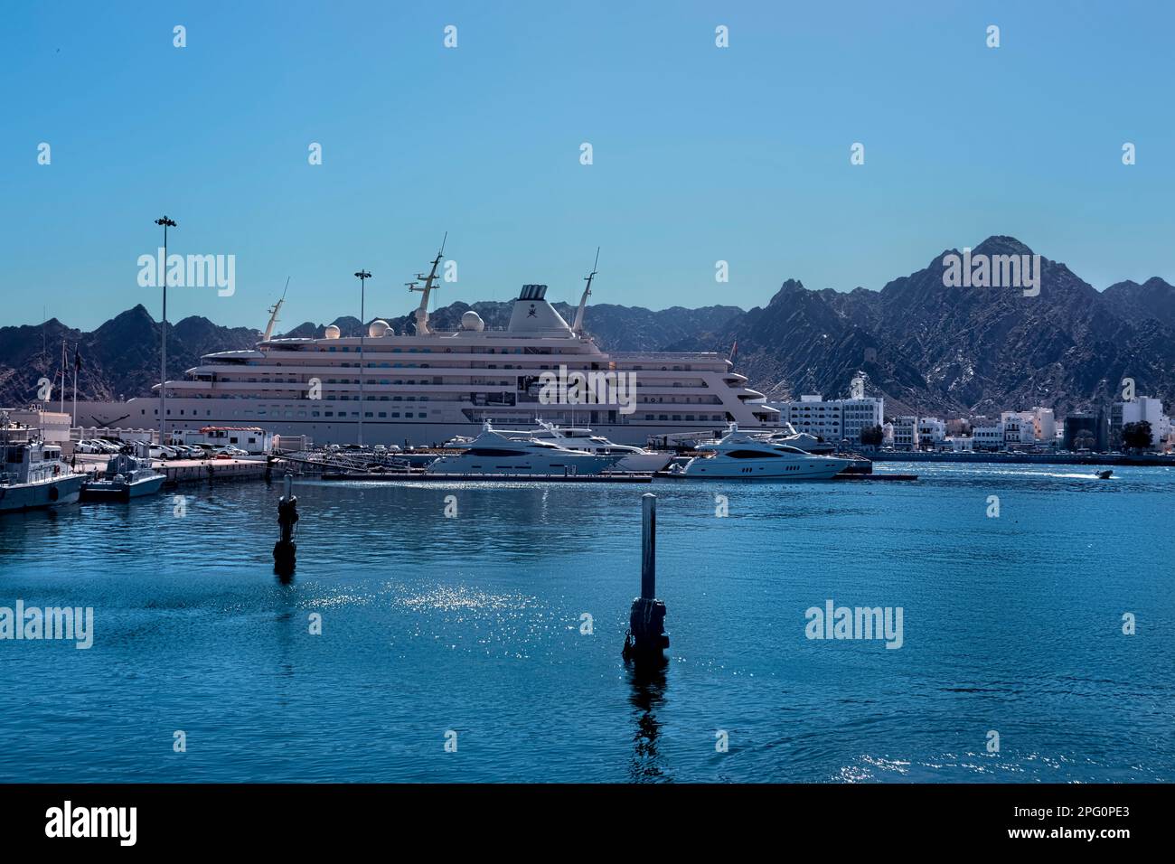Cruise ship in the Mutrah Harbor, Muscat, Oman Stock Photo - Alamy