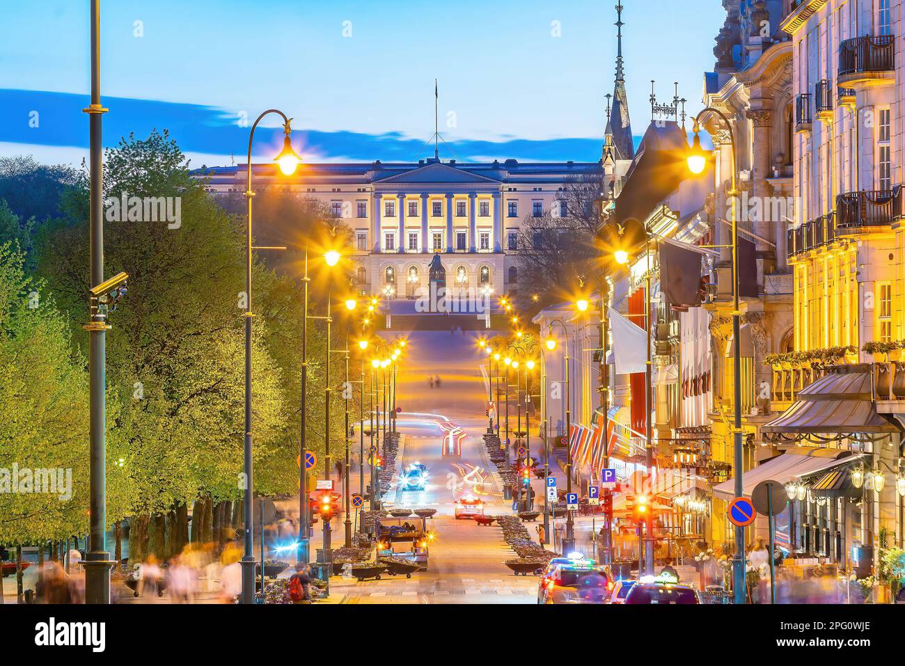 Downtown Oslo skyline with Royal Palace in Norway at night Stock Photo ...