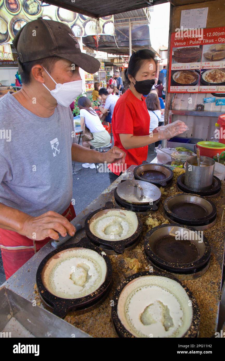 Malaysia, Penang, Georgetown, street food, cook Stock Photo - Alamy